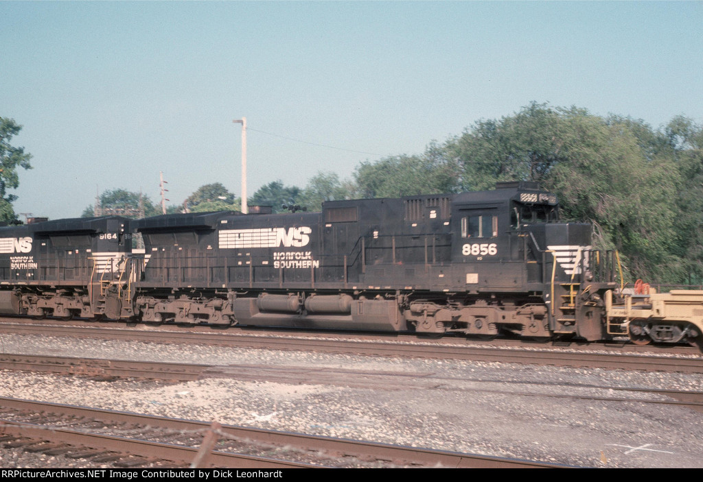 NS 8856